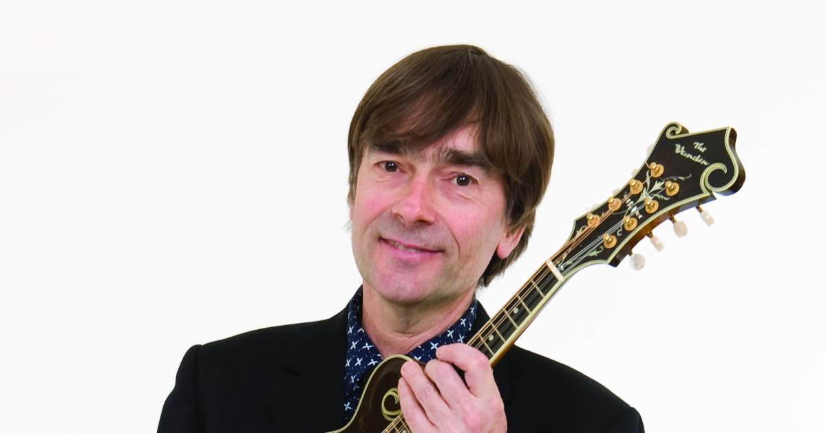 Mandolin with Simon Mayor | Courses | Halsway Manor - National Centre ...